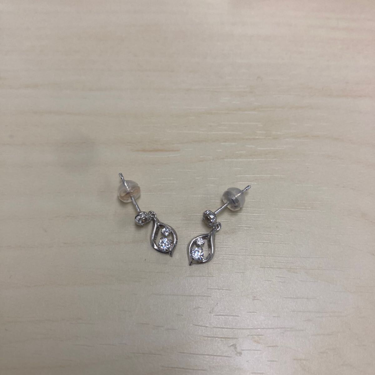 Yahoo!オークション - K10WG canal 4℃ ピアス ホワイトゴールド