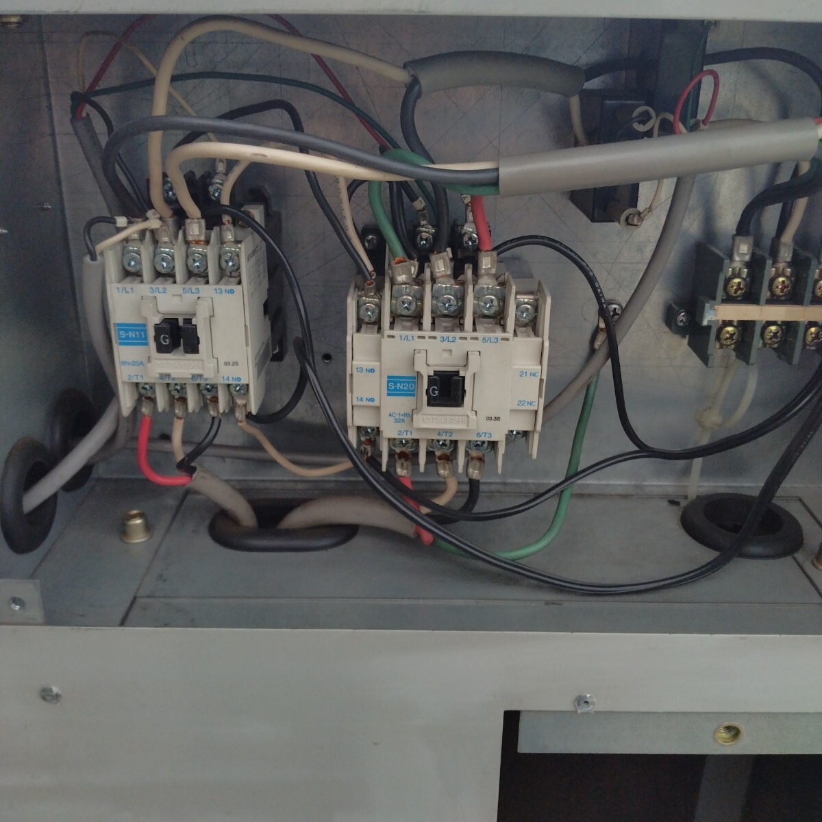 Yahoo!オークション - アネスト岩田 オイルフリー スクロールコンプレ...