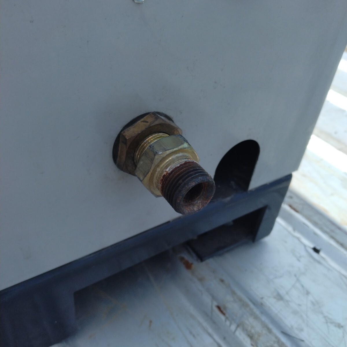 Yahoo!オークション - アネスト岩田 オイルフリー スクロールコンプレ...