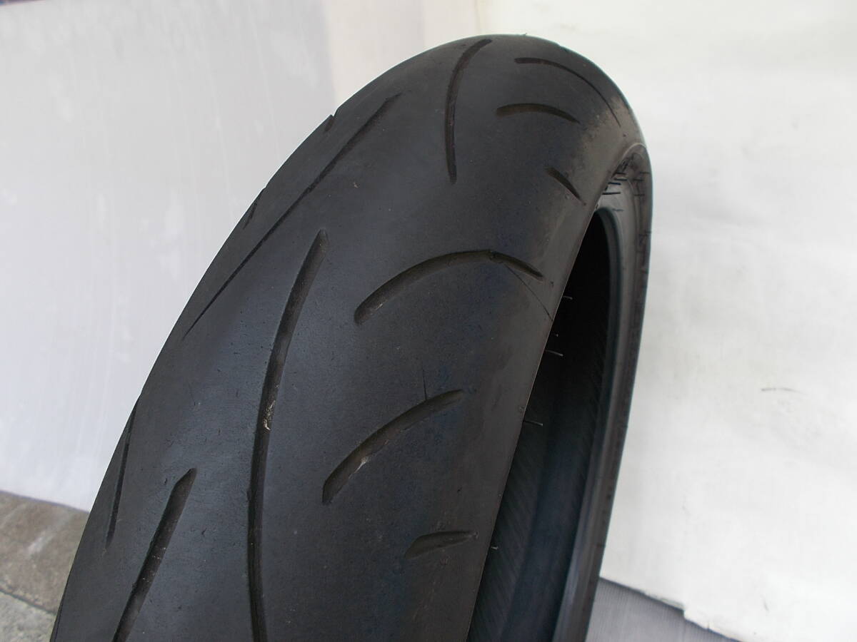 Yahoo!オークション - ダンロップ D214 120/70ZR17 中古