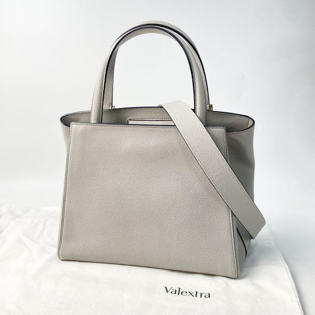 Yahoo!オークション - ヴァレクストラValextra 2way トリエンナーレ シ...