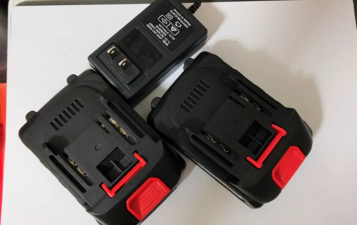 Yahoo!オークション - 21v/18v兼用バッテリー2個 充電器セット