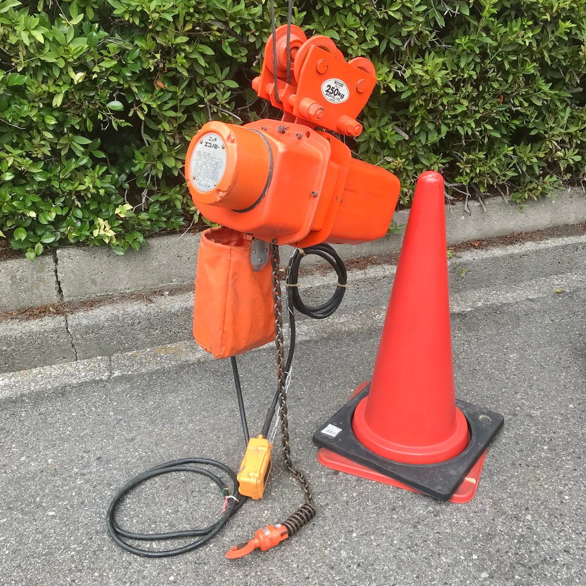 Yahoo!オークション - 芦飯o211 ニッチ NITCHI 電動ホイスト『ECT-3M』...