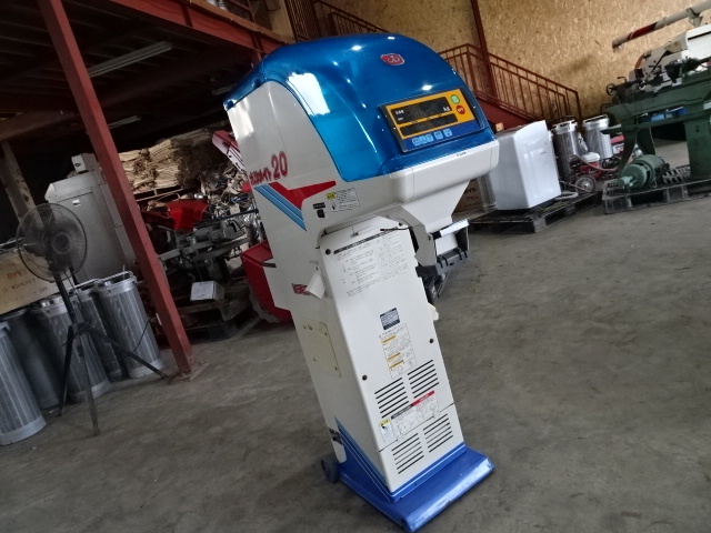 Yahoo!オークション - 宮城大崎発 【即使用OK 】イセキ ポリメイト20 L...