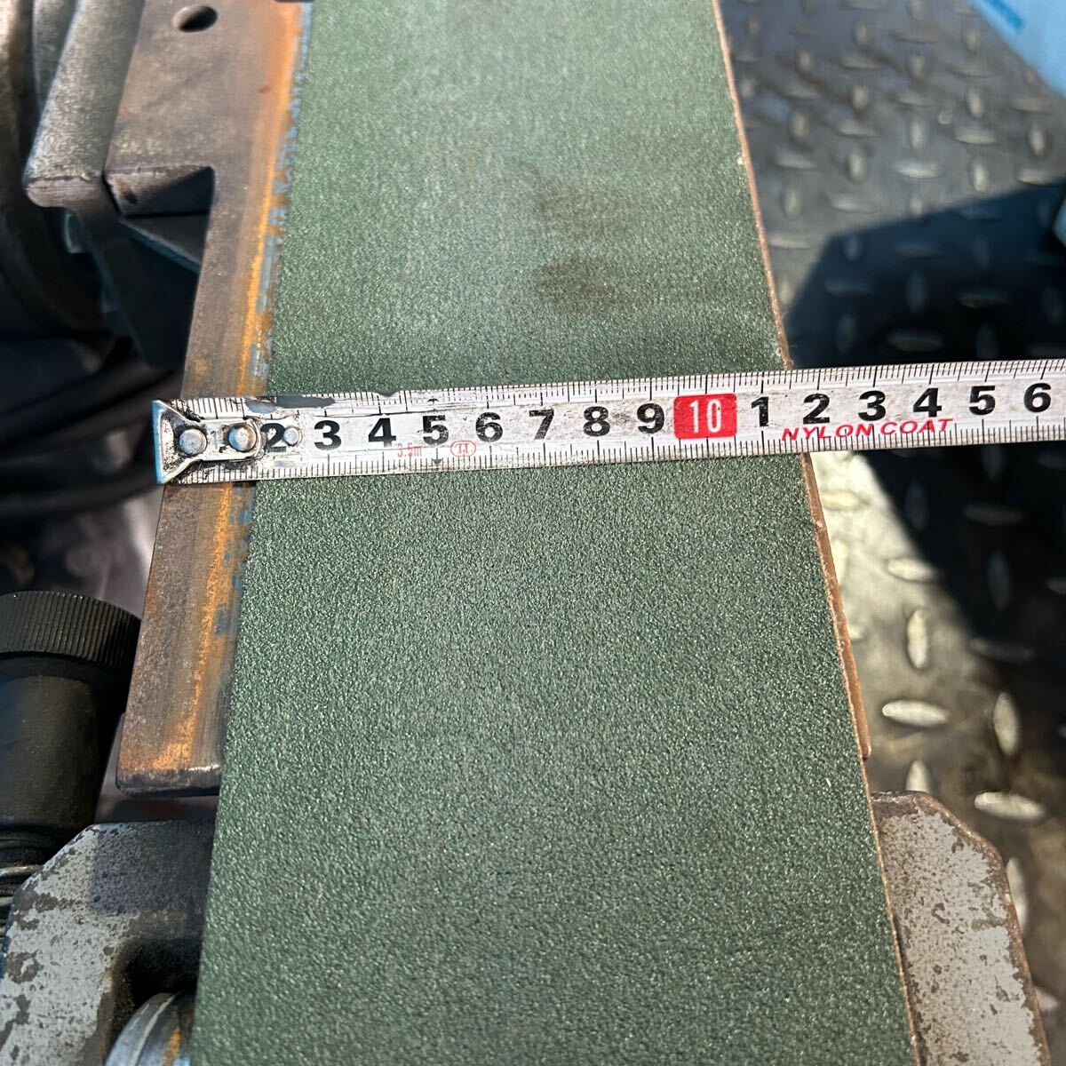 Yahoo!オークション - T1562 ベルトグラインダー 詳細不明 100V 替えの...