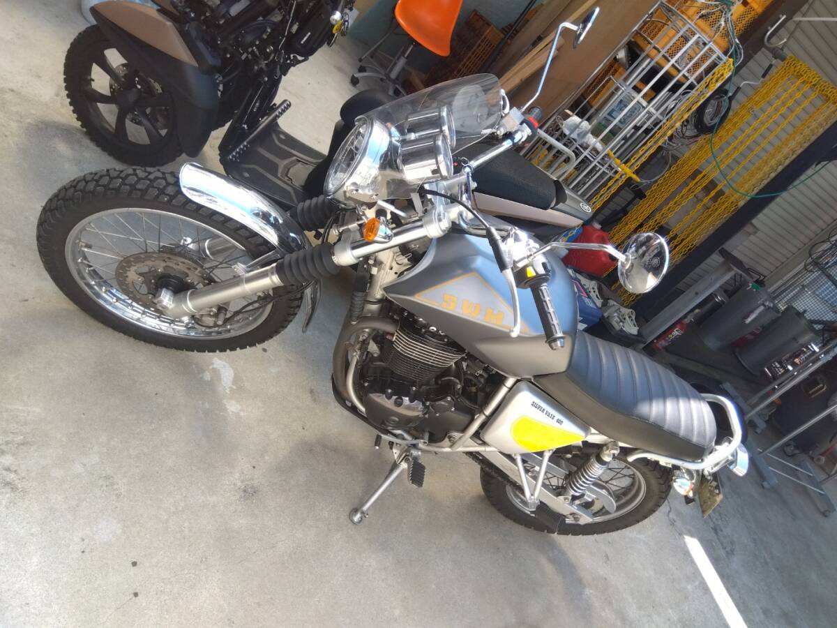 Yahoo!オークション - SWM シルバーベース400 美車 イタリアンスク...