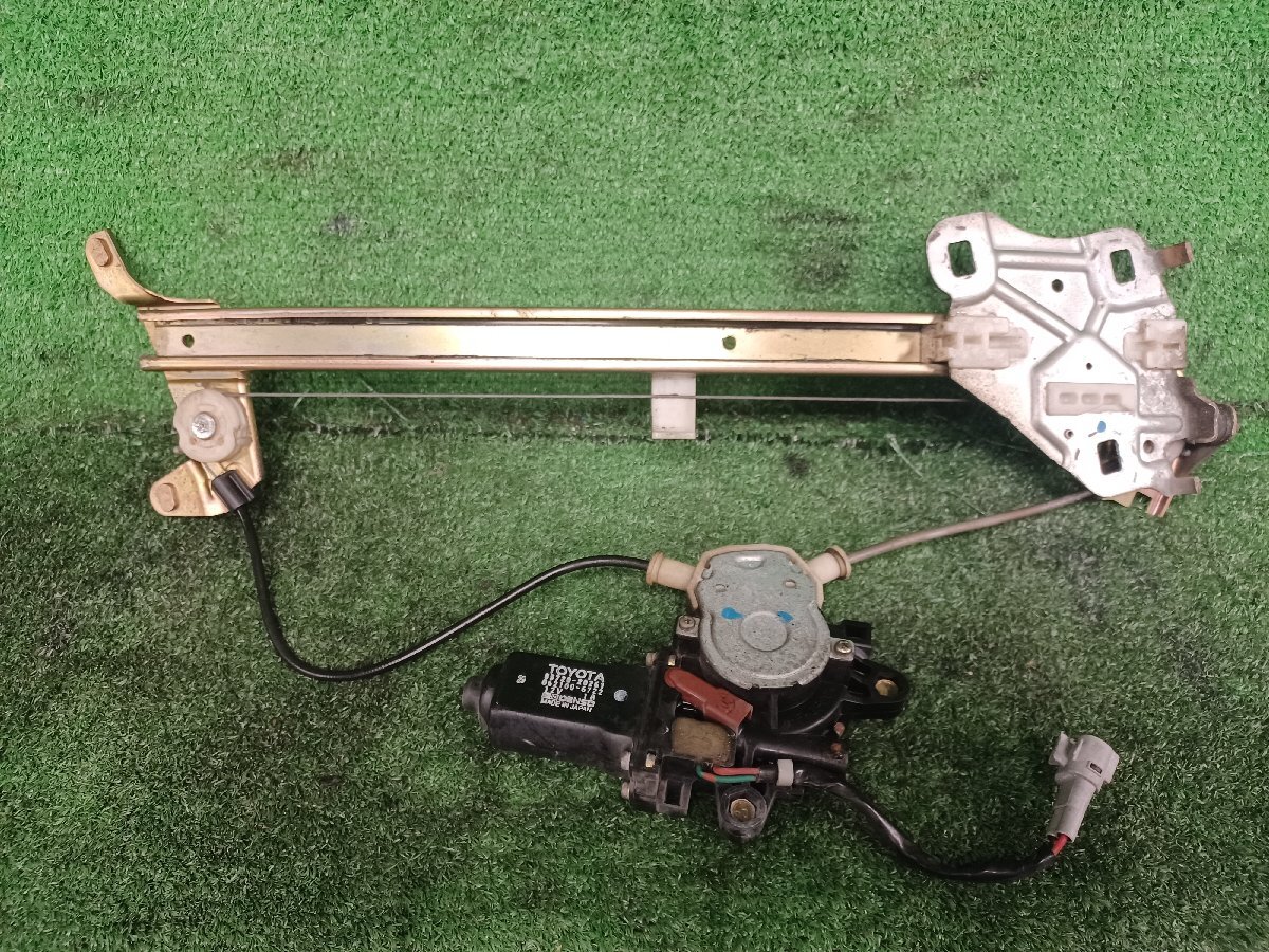 Yahoo!オークション - 337383 E-ST202 セリカ【純正/85720-20261】左フ...