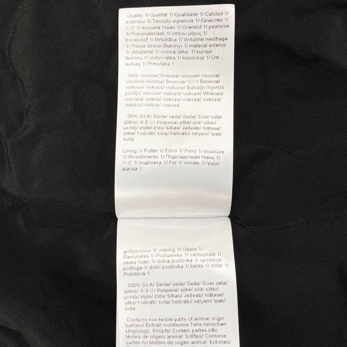 Yahoo!オークション - Ag22 ESCADA エスカーダ Vネック 長袖ワンピース...