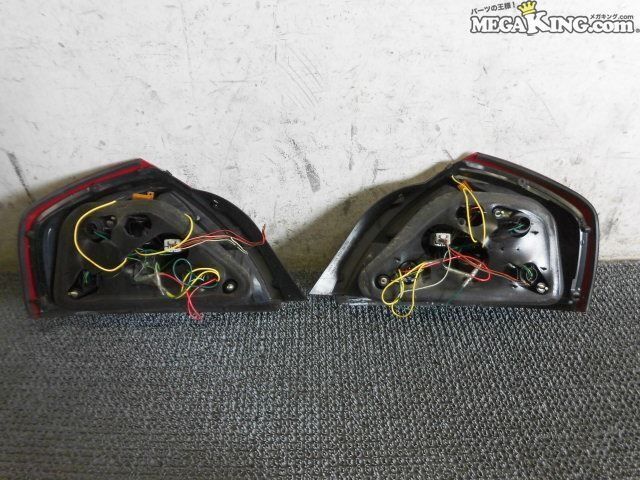 Yahoo!オークション - GF50 F50 シーマ 純正 加工 LED テールランプ テ...