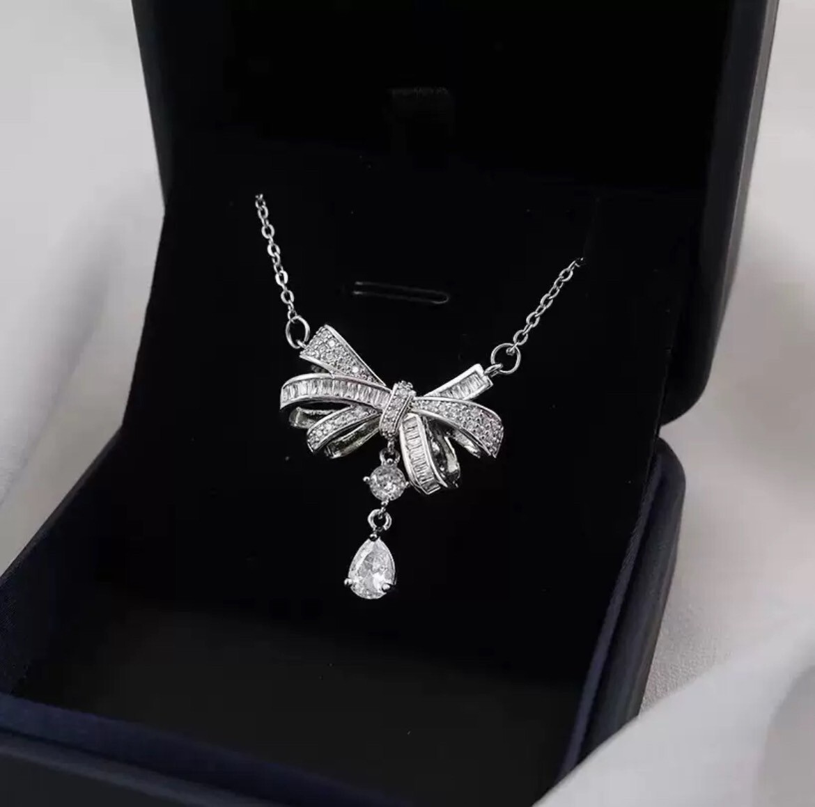 Yahoo!オークション - 最高級 リボン SONAダイヤモンド ネックレス（S9...