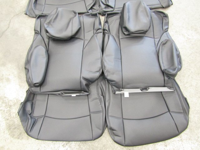 Yahoo!オークション - [08G+EE0] クラッツィオ Clazzio シートカバー ...