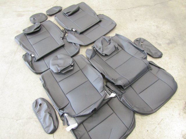 Yahoo!オークション - [71J+EE0] クラッツィオ(Clazzio) シートカバー ...