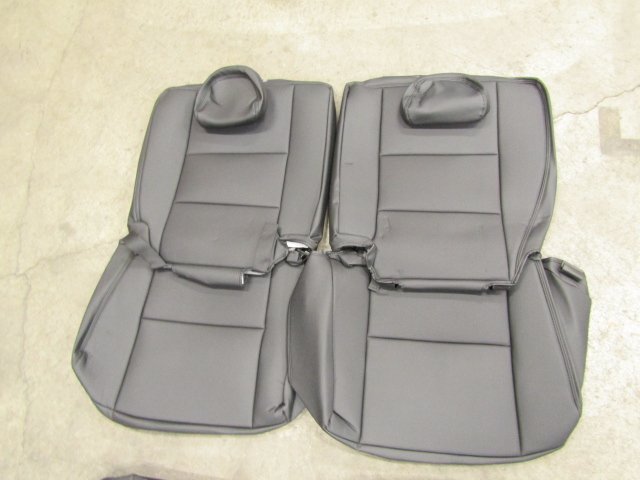 Yahoo!オークション - [23J+EG脇] クラッツィオ Clazzio シートカバー ...