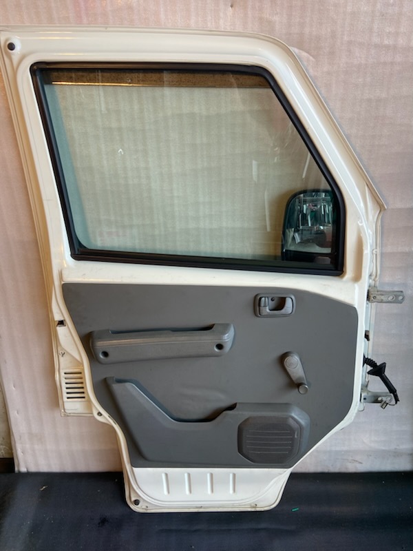 Yahoo!オークション - U61V ミニキャブ W37 ドア 助手席 フロントドア ...