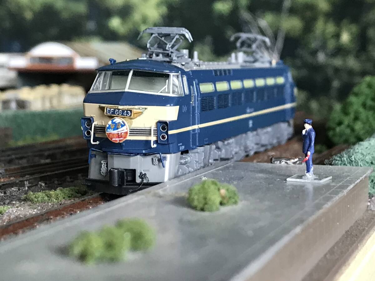 Yahoo!オークション - KATO 3047-2 EF66形電気機関車 後期形 ブルート...