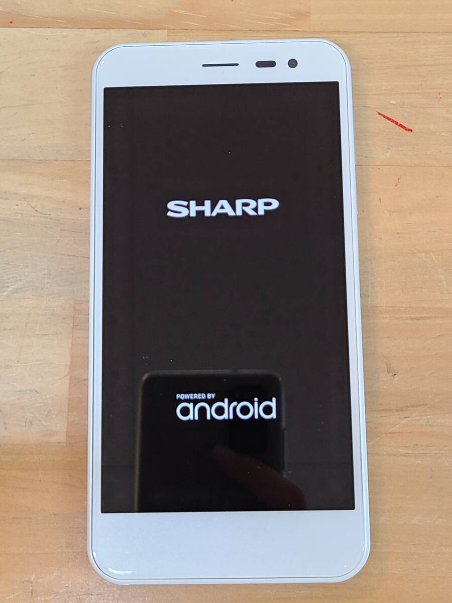 Yahoo!オークション - 180-Q65) 中古品 SHARP Android One 507SH ホワ...