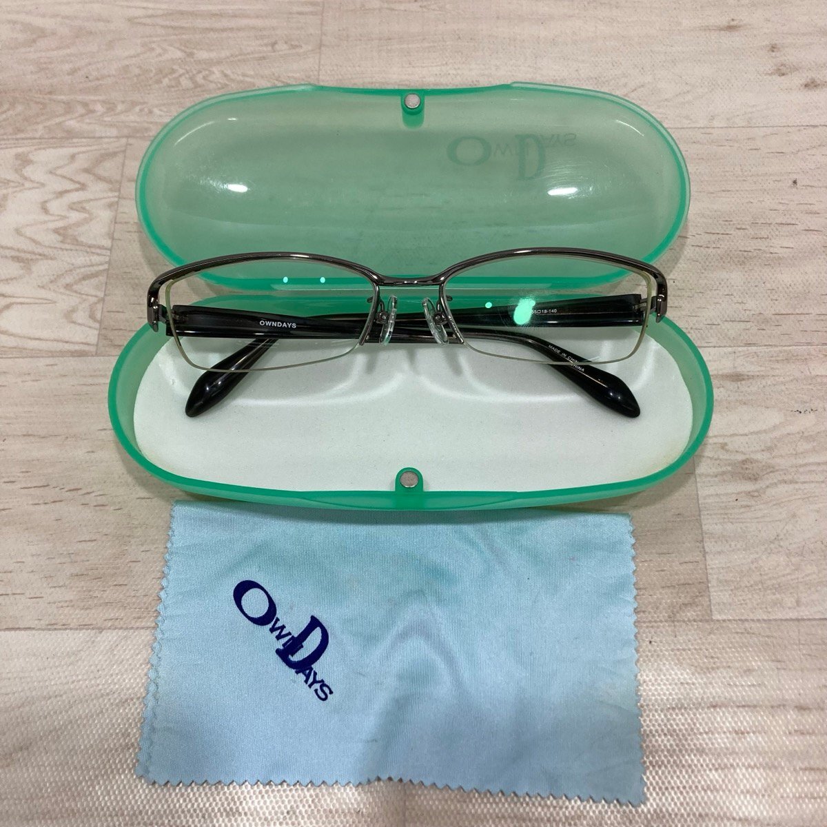 Yahoo!オークション - OWNDAYS オンデーズ スクエアタイプ 度数不明[F5...