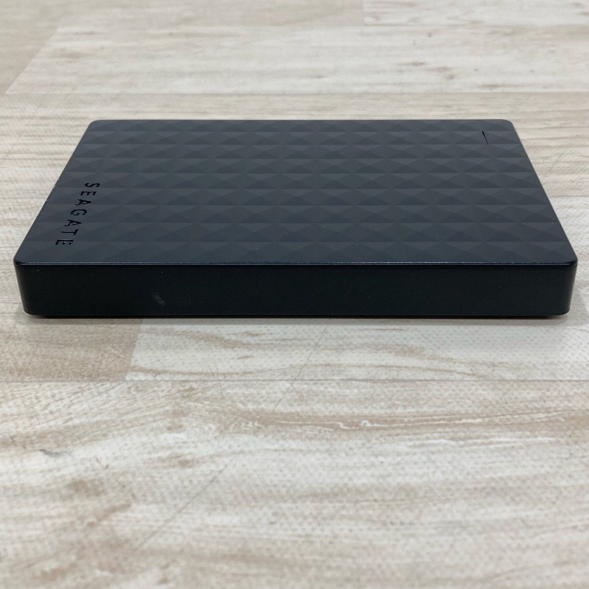 Yahoo!オークション - SEAGATE Expansion Portable Drive 1TB SRD0NF1 ...