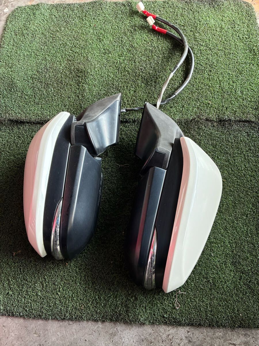 Yahoo!オークション - トヨタ ボクシー80 ZRR80 ドアミラー 左右セット