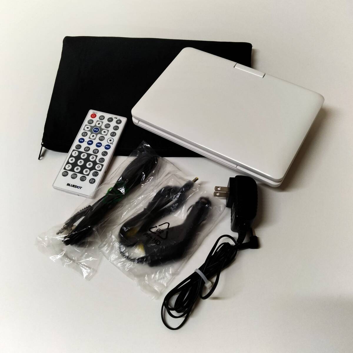 N-5644 BLUEDOT ポータブルDVDプレーヤー 7インチ 2014年製 BDP-1717W(ポータブルプレーヤー)｜売買されたオークション情報、yahooの商品情報をアーカイブ公開 ...