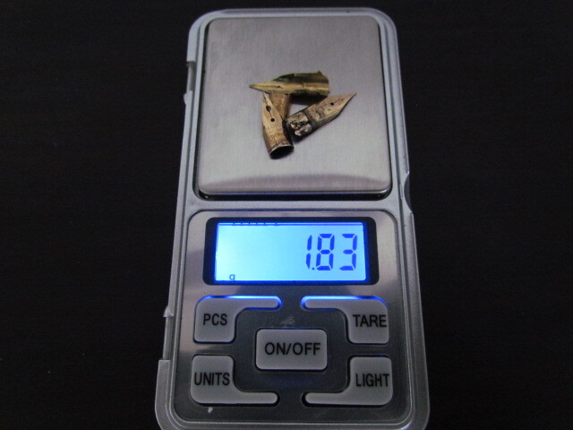 Yahoo!オークション - 18Kペン先ニブ 全部の重さ約1．83g 金価...