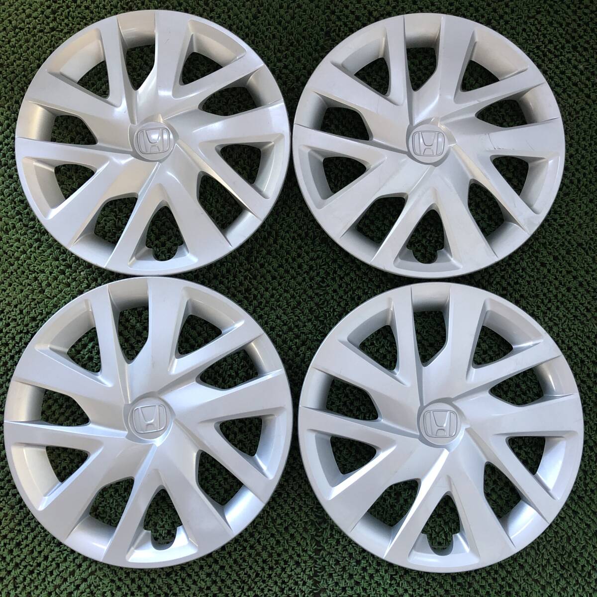 Yahoo!オークション - F730 ホンダ HONDA NBOX 純正 ホイールキャップ ...