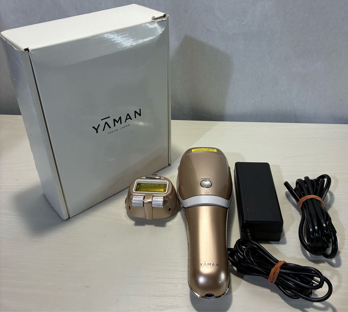 Yahoo!オークション - ヤーマン レインボーテRフラッシュダブル 家庭...