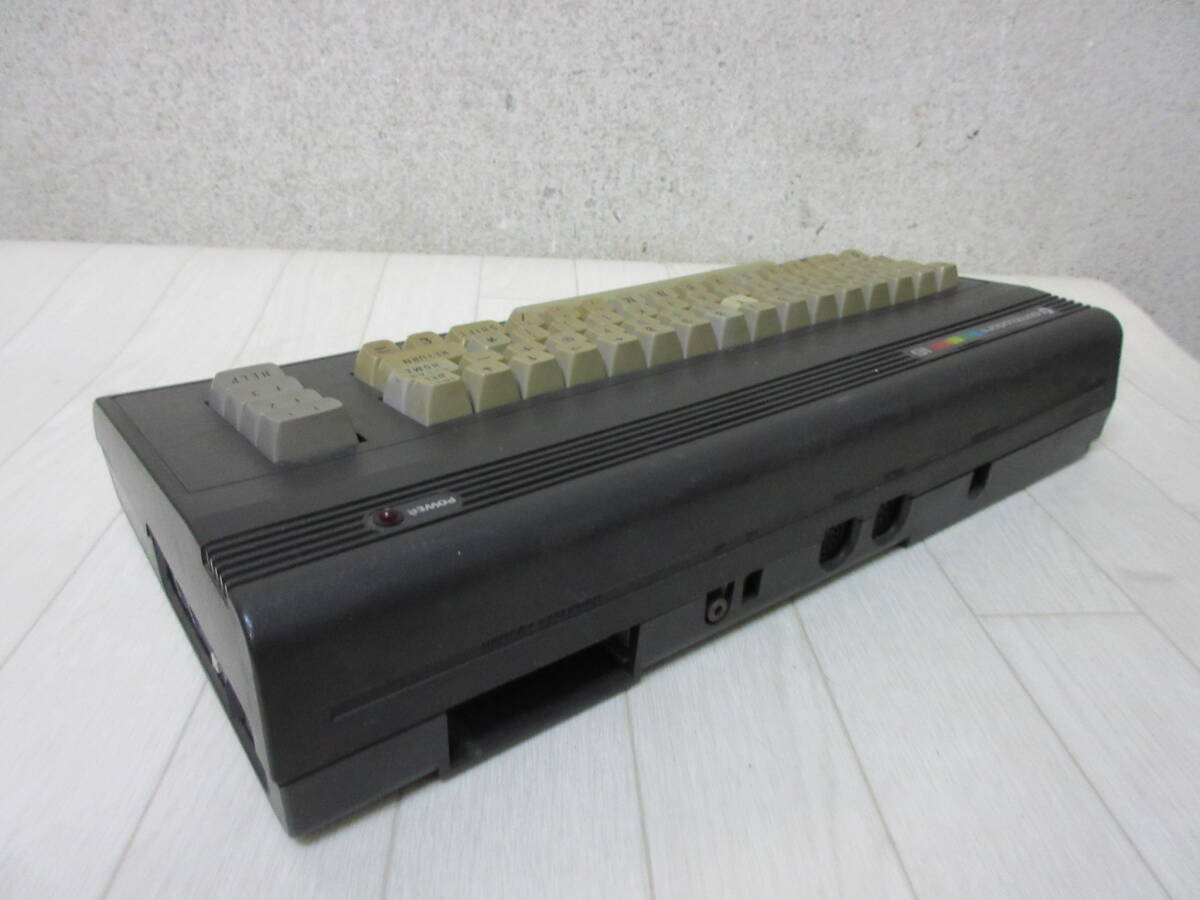 Yahoo!オークション - Commodore 16/コモドール16 本体のみ キーボード