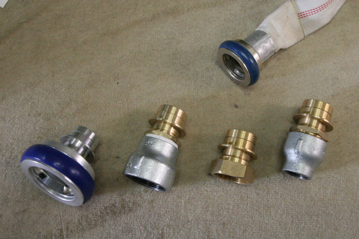 Yahoo!オークション - 良品消防ホース40A 15M 1本と新品噴霧ノズ...