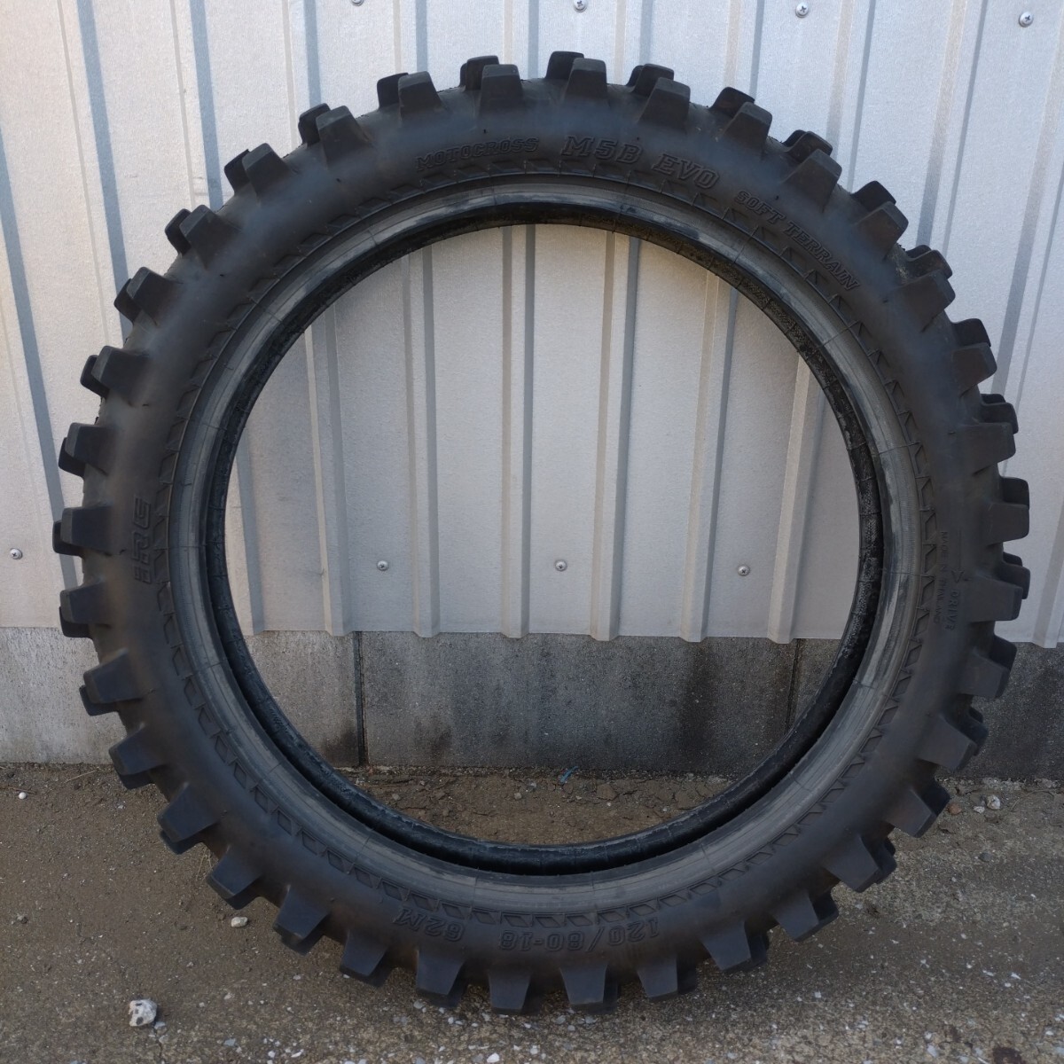 Yahoo!オークション - iRC M5B EVO 120/80-18検索アイアールシー