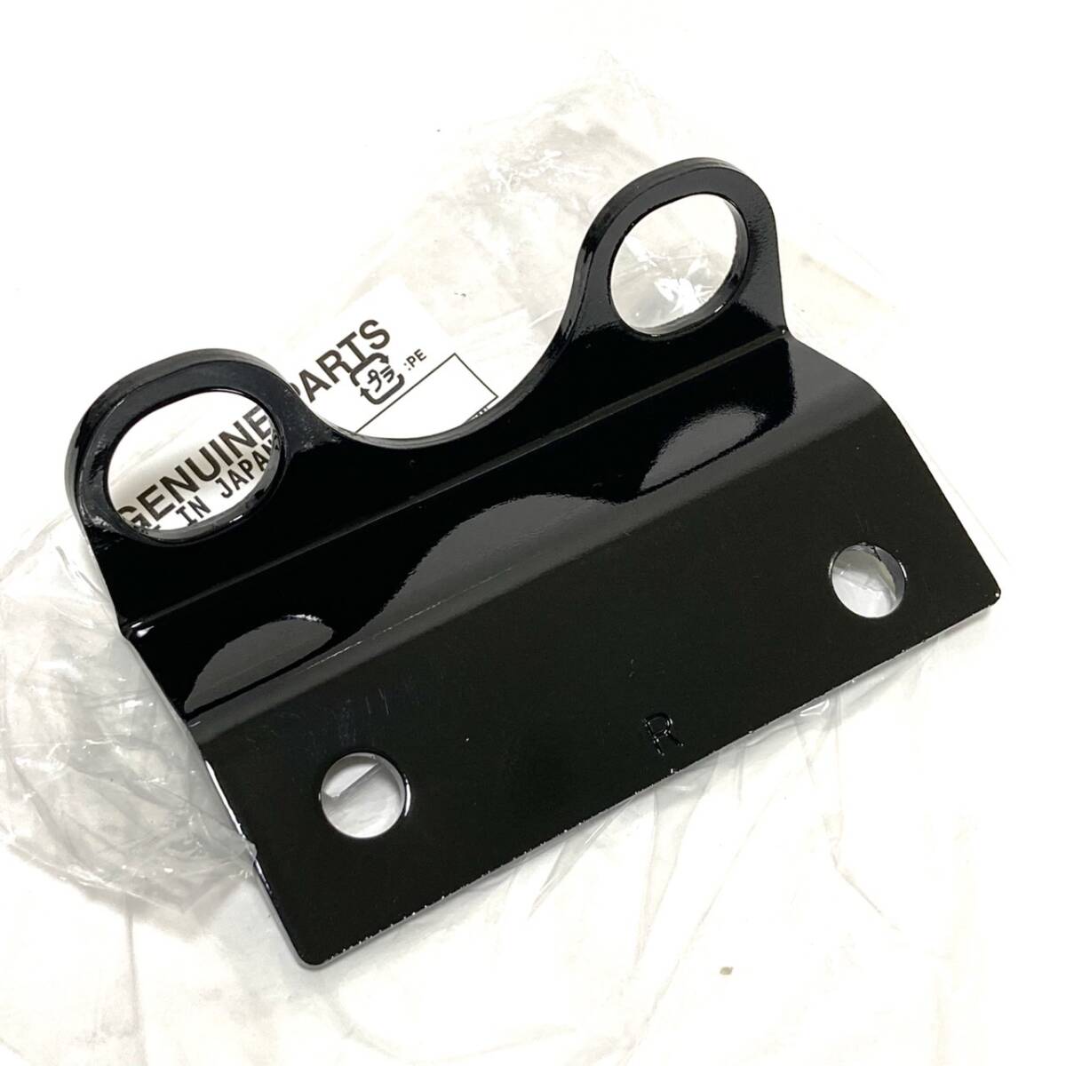 Yahoo!オークション - W650 純正 サイレンサーブラケット 右 W400 新品...