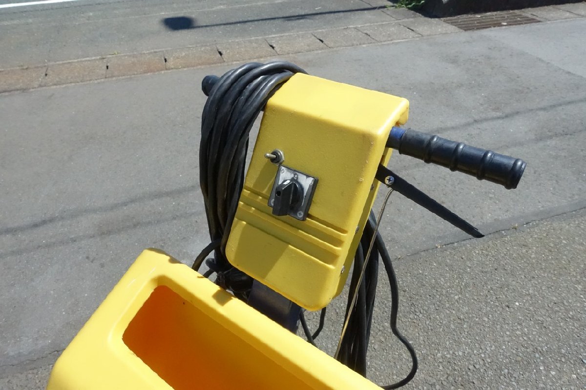 Yahoo!オークション - 蔵王産業 業務用 床洗浄機 電動ポリッシャー CR4...