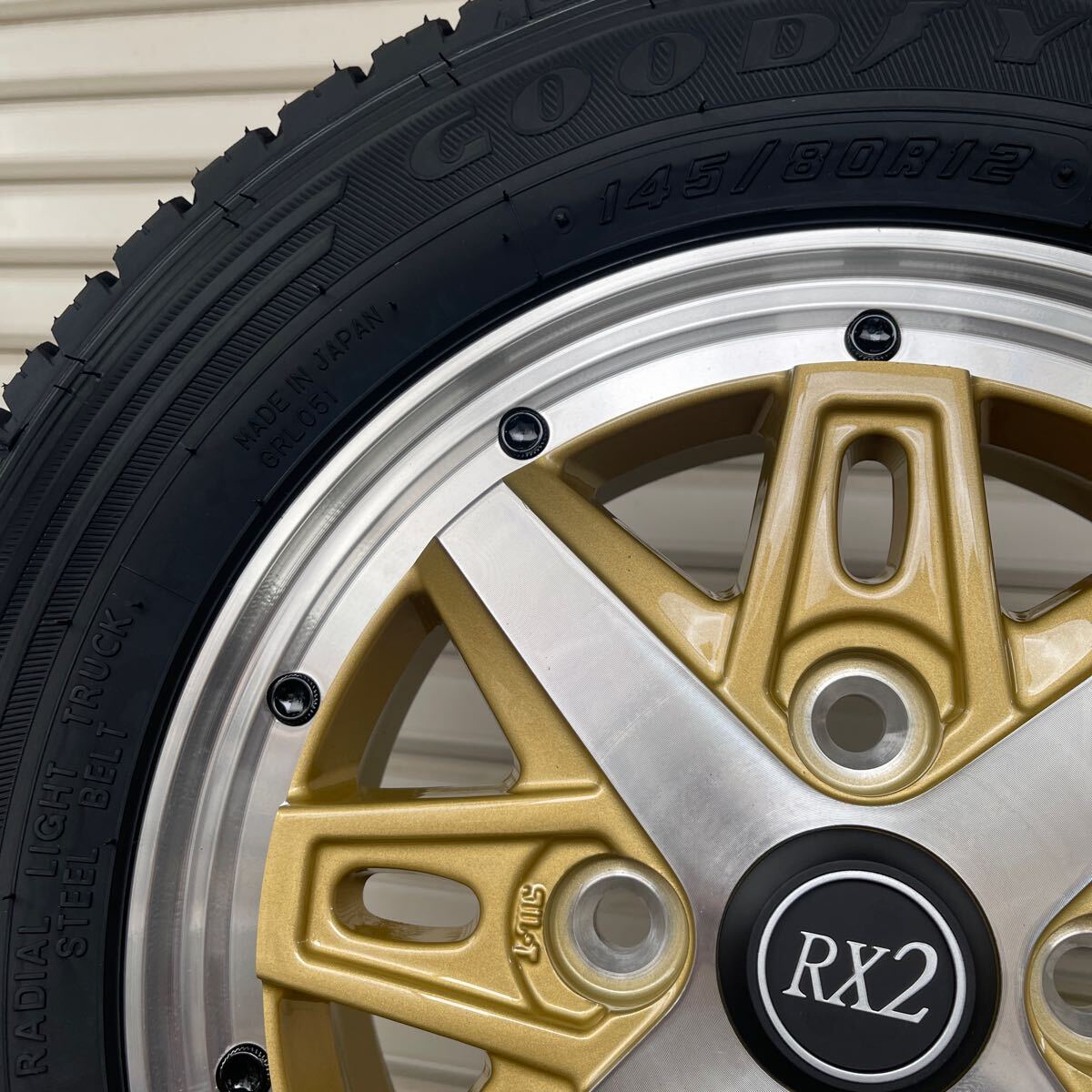 Yahoo!オークション - 《フェニーチェRX2》グッドイヤーカーゴプロ 145...