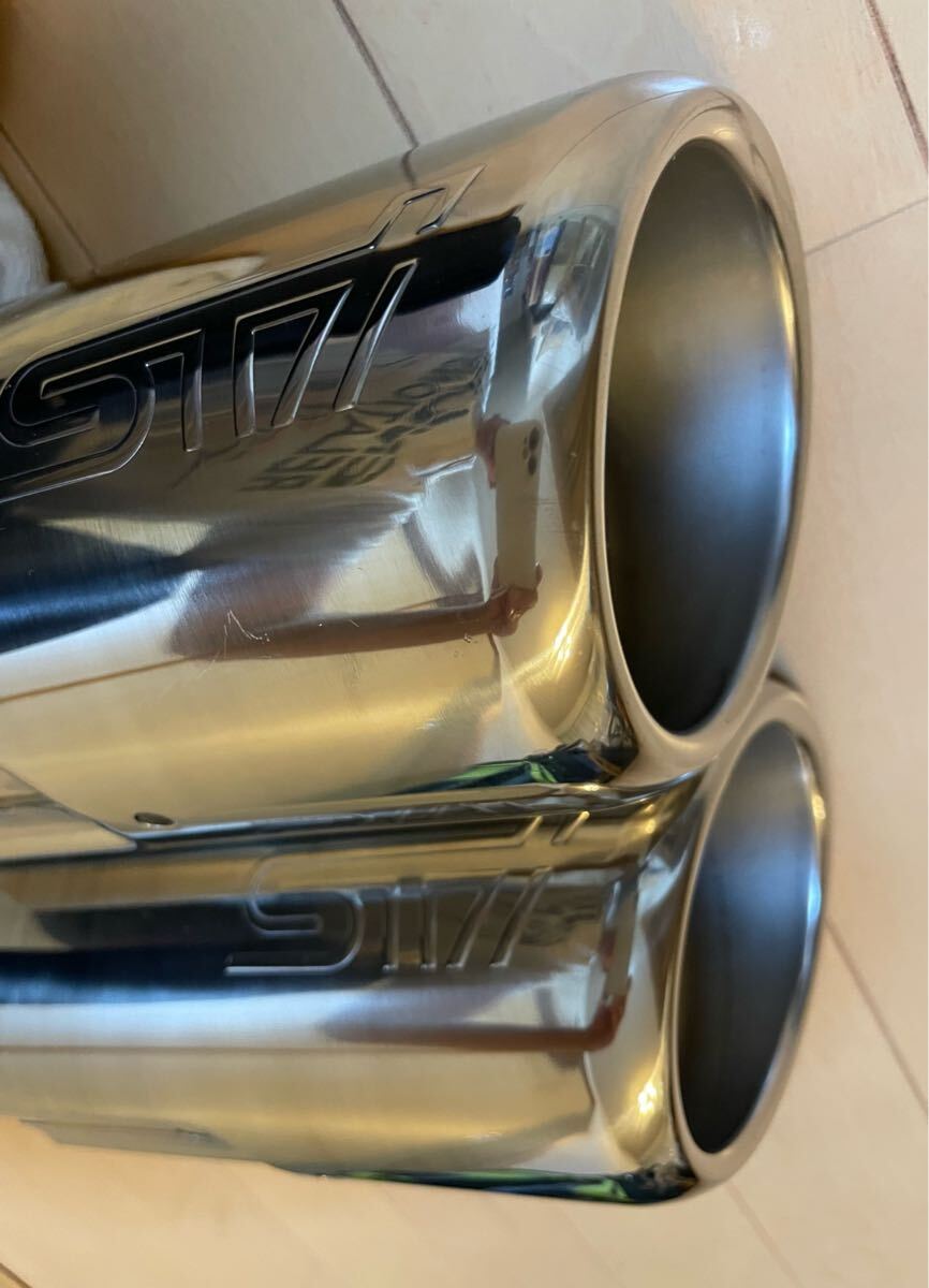 Yahoo!オークション - 【美品】スバル レヴォーグ VM STIスポーツ純正 ...