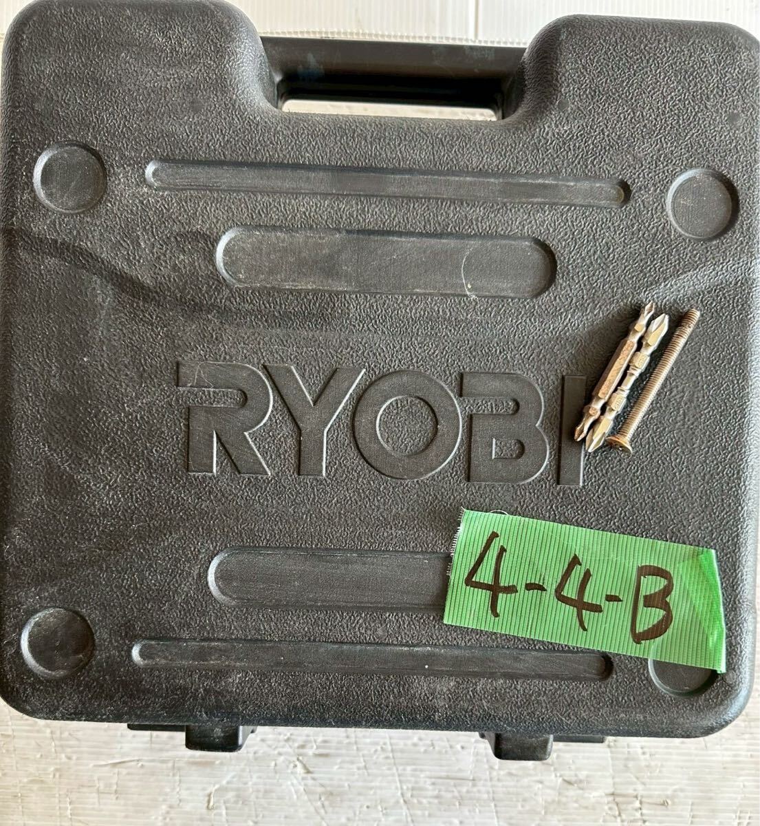 Yahoo!オークション - 4-4-B RYOBI インパクトドライバーBID - 1415