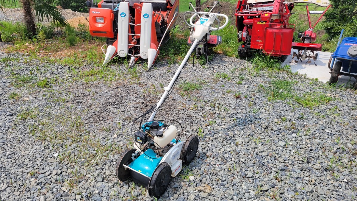 Yahoo!オークション - クボタ GC-K300 スパイダーモア GC-K300 自走式 ...