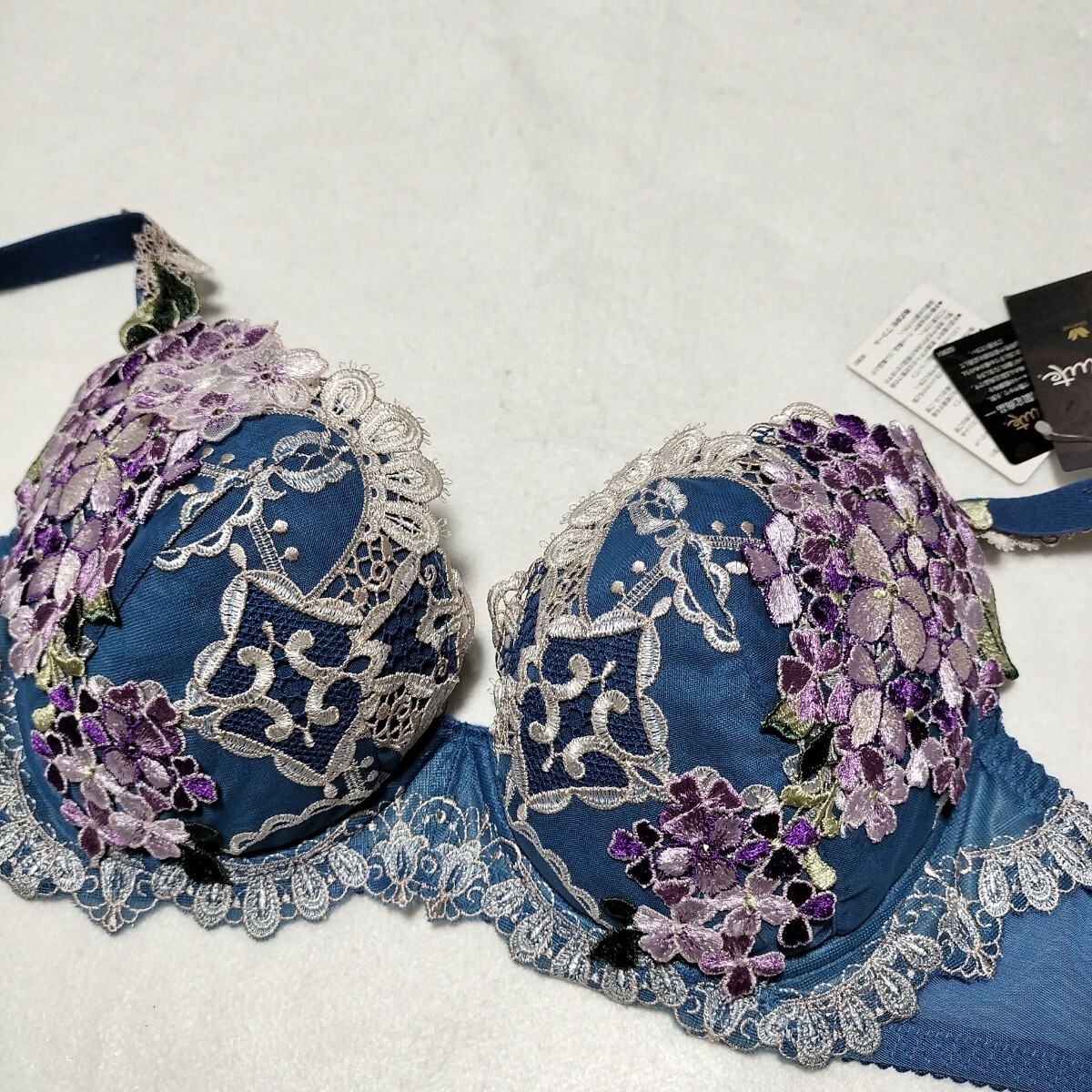 Yahoo!オークション - wacoal サルート 49 モロッコナズナ ブラ E80 新...