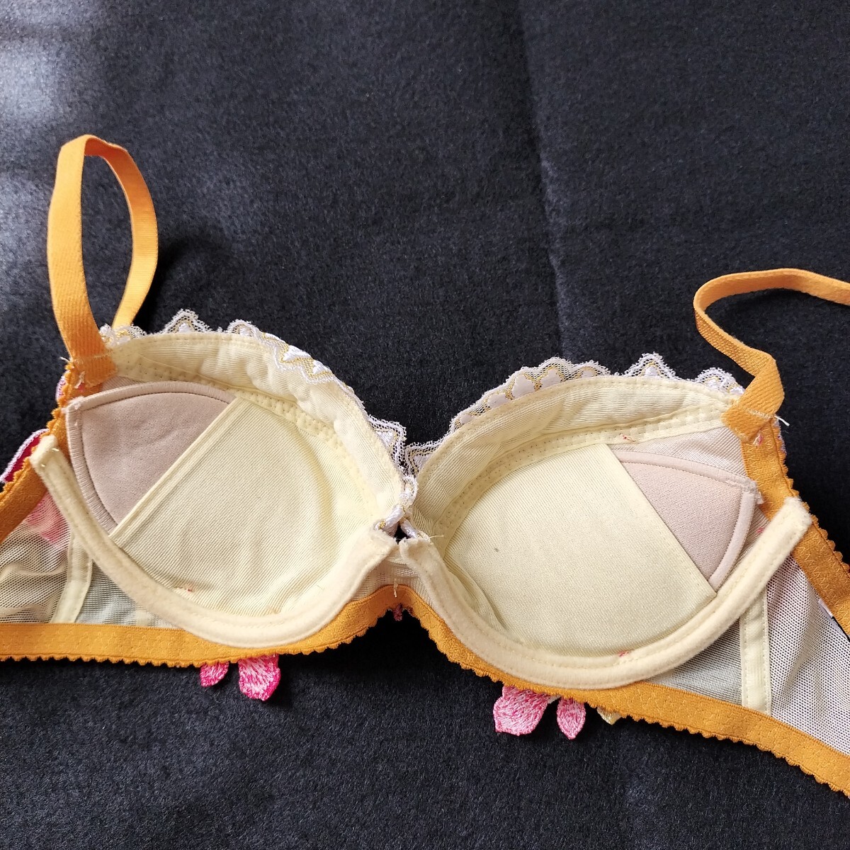 Yahoo!オークション - サルート 43 エジプト ブラジャー単品 C65 補正...