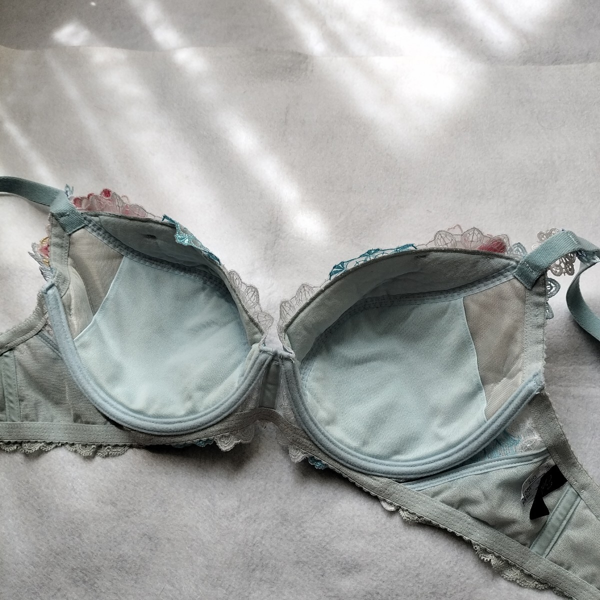 Yahoo!オークション - サルート 08 牡丹 ブラジャー単品 G75 補正下着 ...