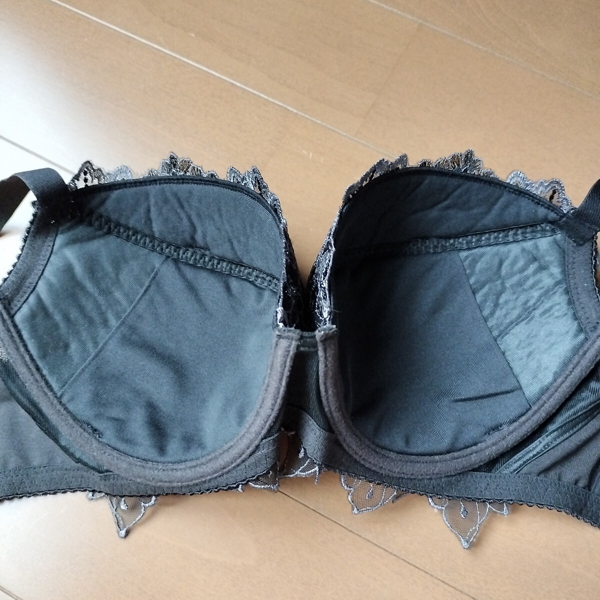 Yahoo!オークション - 美品 サルート 17 黄龍 ブラジャー単品 G75 補正...