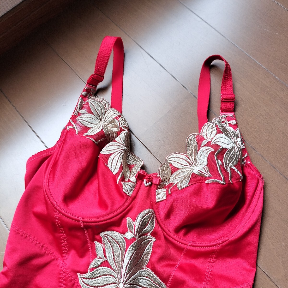 Yahoo!オークション - 最終出品 WACOAL 20 ボディースーツ単品 C80 L ...