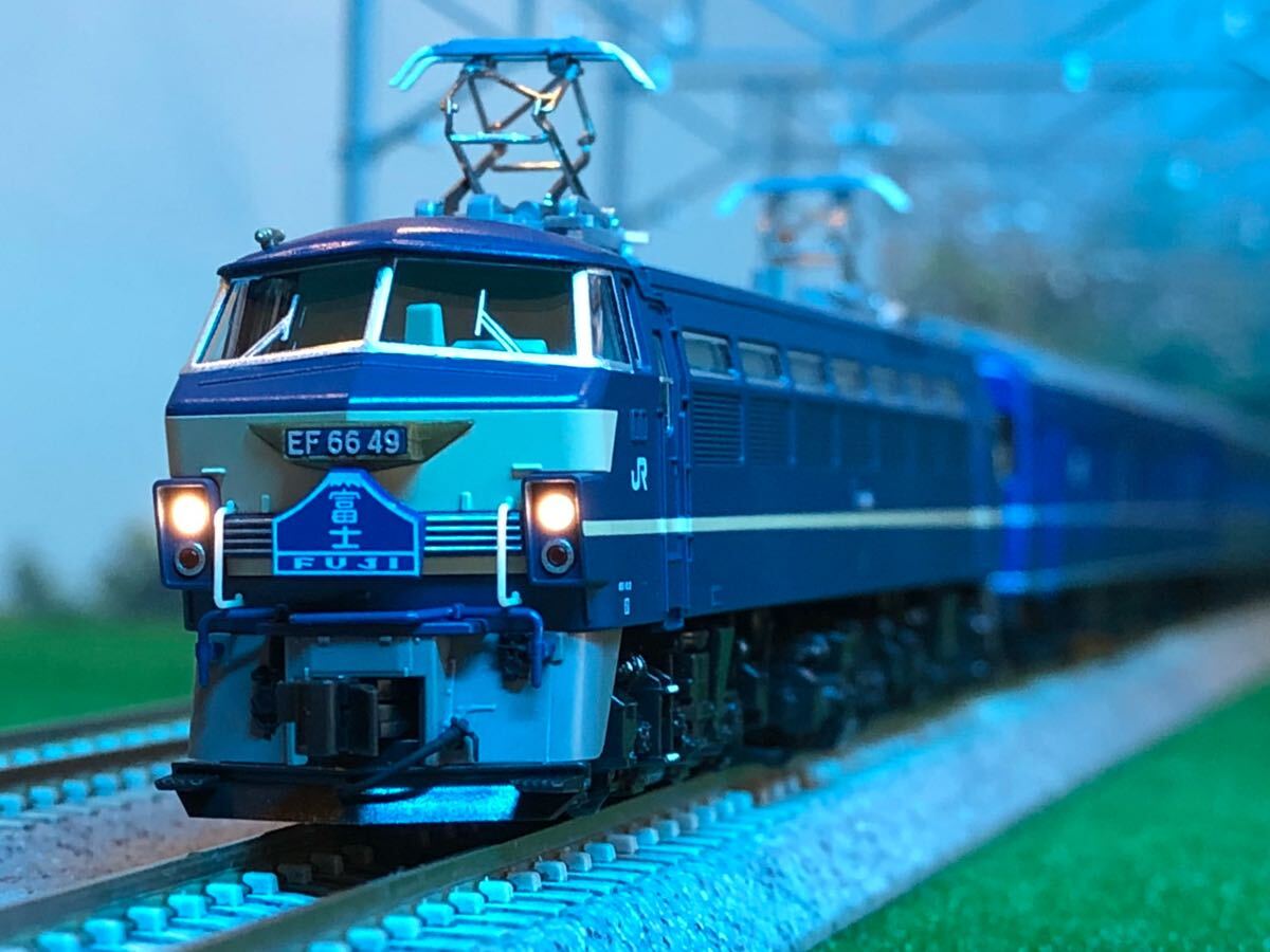 Yahoo!オークション - KATO 3090-3 EF66 0番台 後期形ブルートレイン牽...