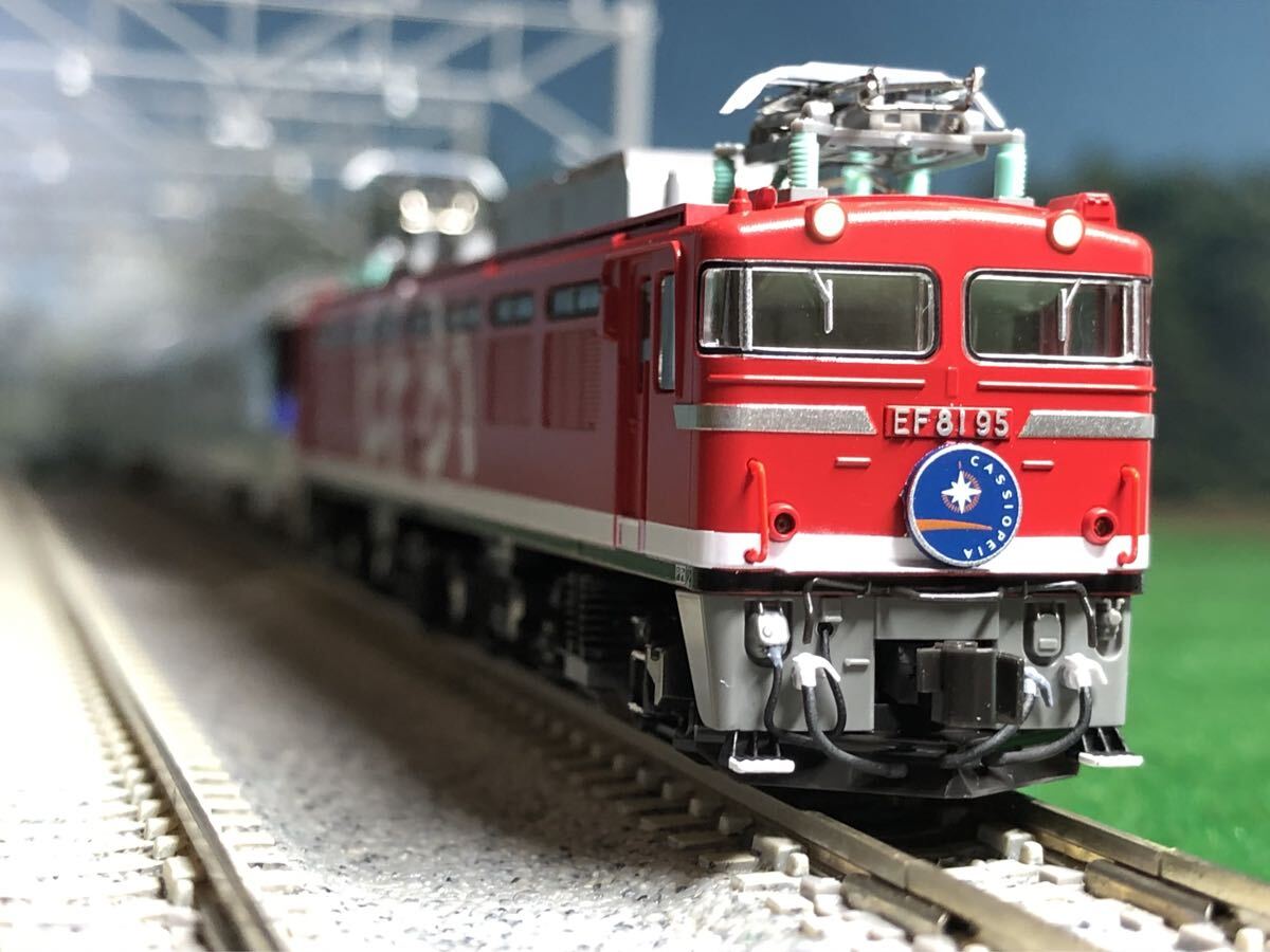 KATO 3066-F EF81 95 レインボー塗装機 加工品 高輝度常点灯ライトユニット搭載機 金属製配管交換取付け済 HM3個付き(電気機関車)｜売買されたオークション情報、yahooの ...