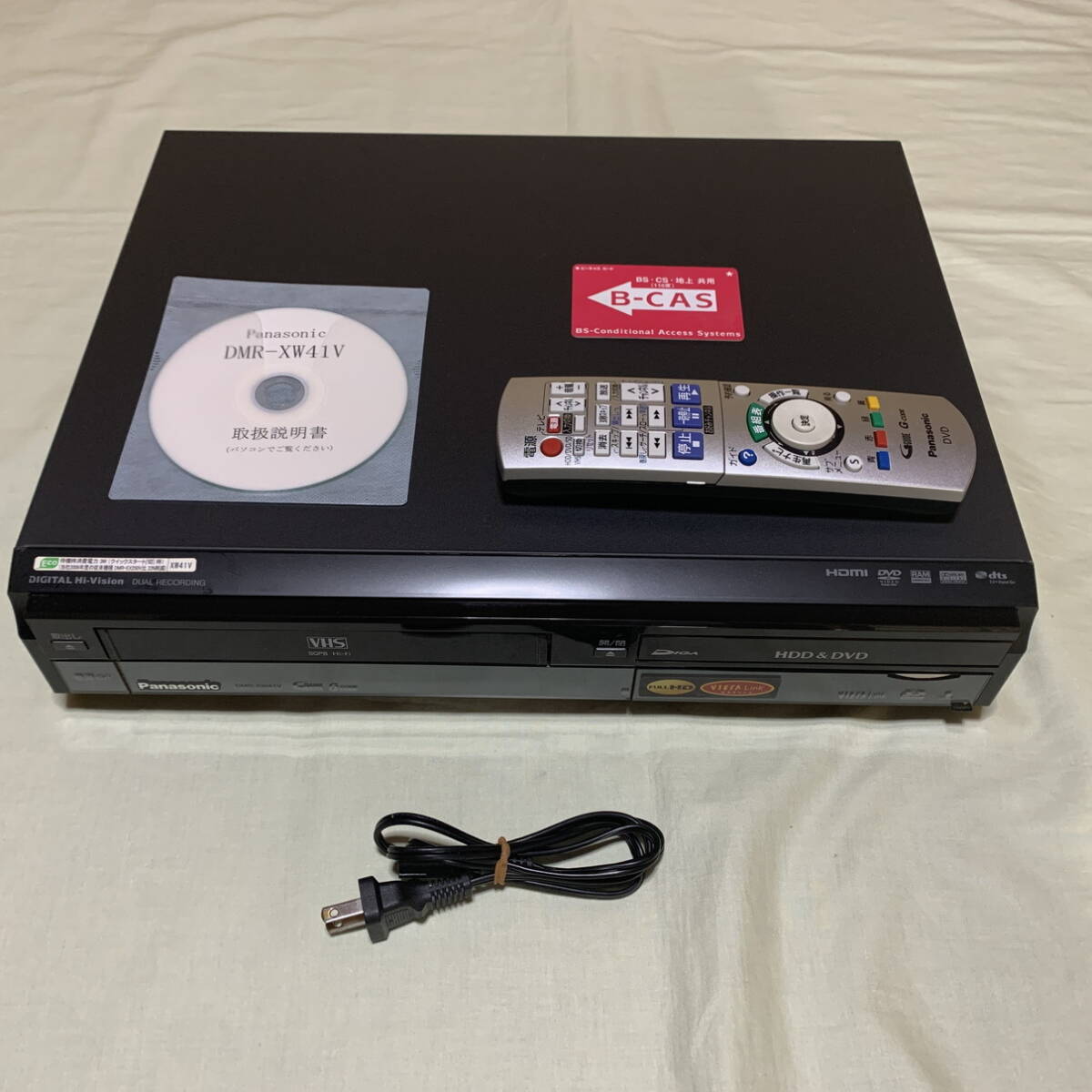Yahoo!オークション - VHS搭載 Panasonic DMR-XW41V 純正リモコン付 ...