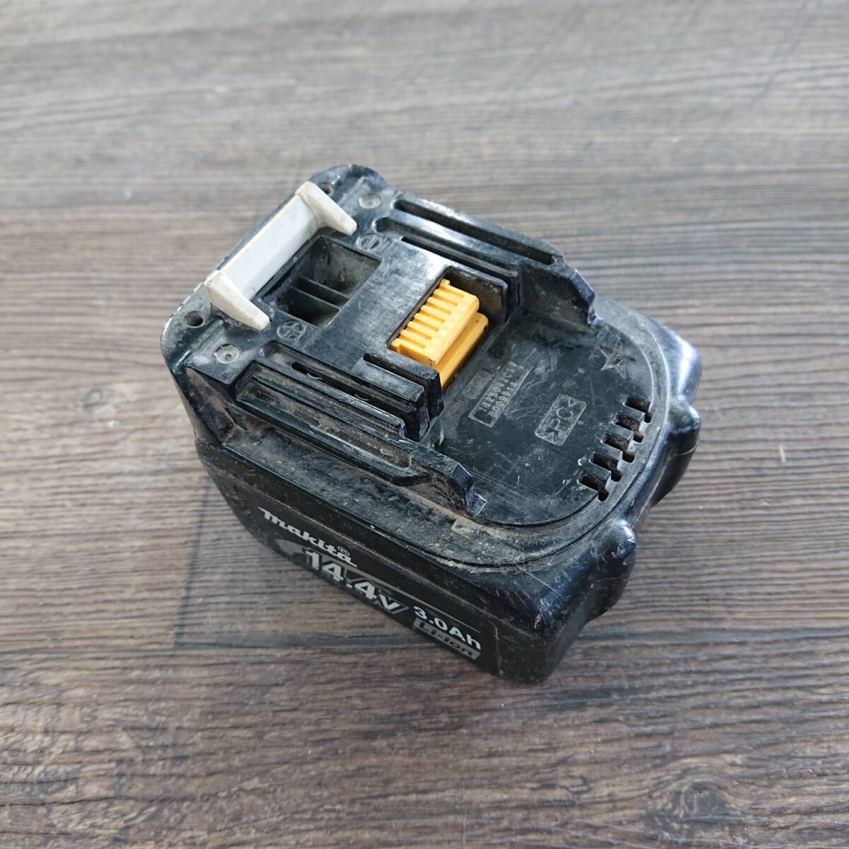 Yahoo!オークション - Makita マキタ BL1430 14.4V 3.0Ah リチウムイオ...