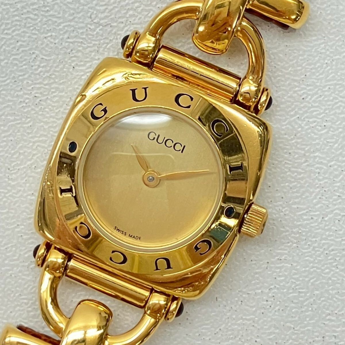 Yahoo!オークション - H013-I65-864 【電池交換済み/稼働】 GUCCI グッ...