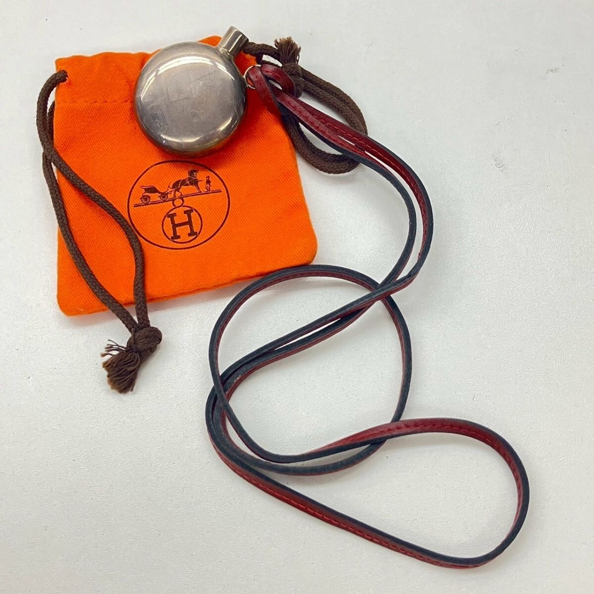 Yahoo!オークション - H028-K9-2056 HERMES エルメス アクセサリー ペ...