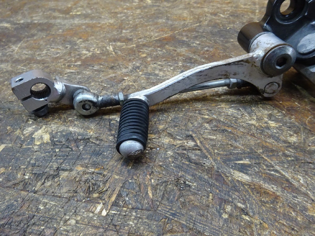 Yahoo!オークション - [K116] ’13 Z250 メインステップ左右