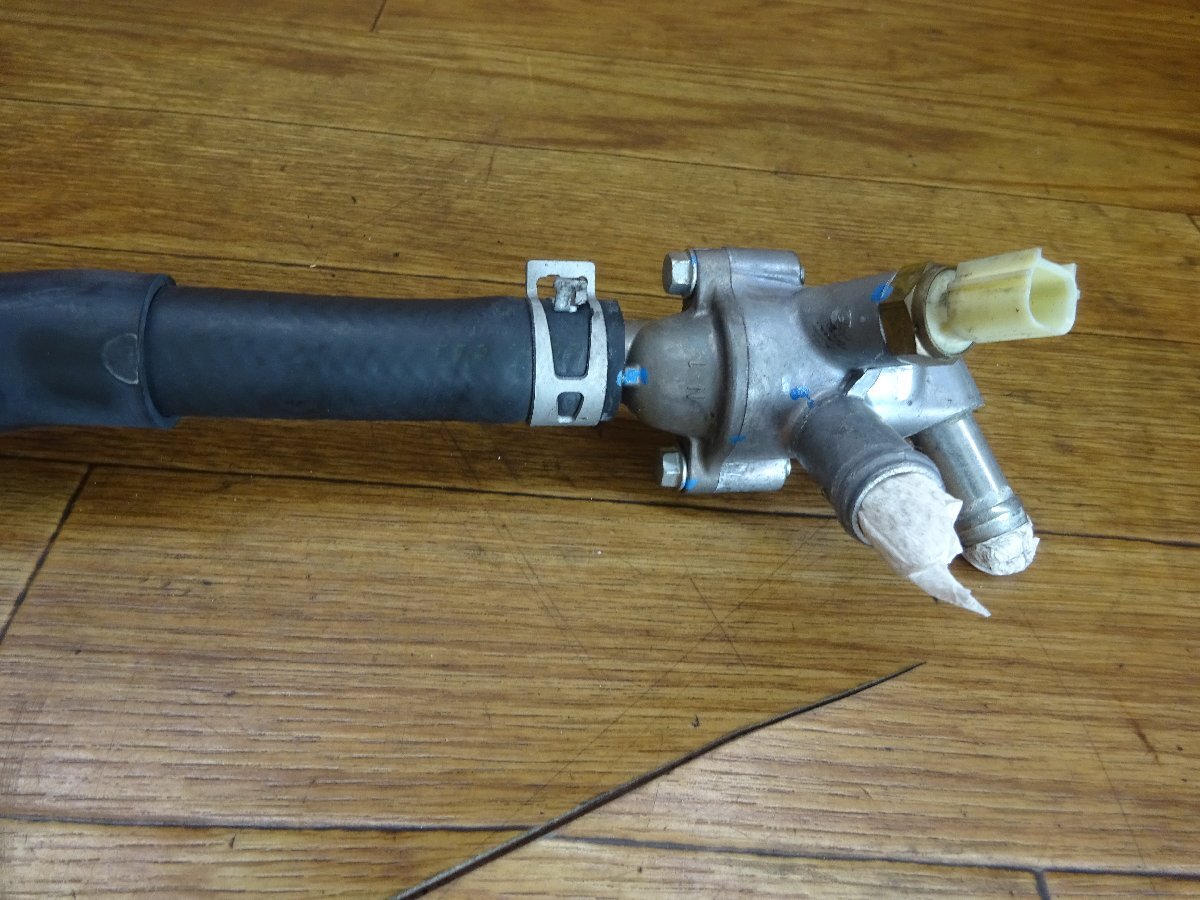 Yahoo!オークション - [H36]CBR250RR MC51 サーモスタット/ラジエータ...