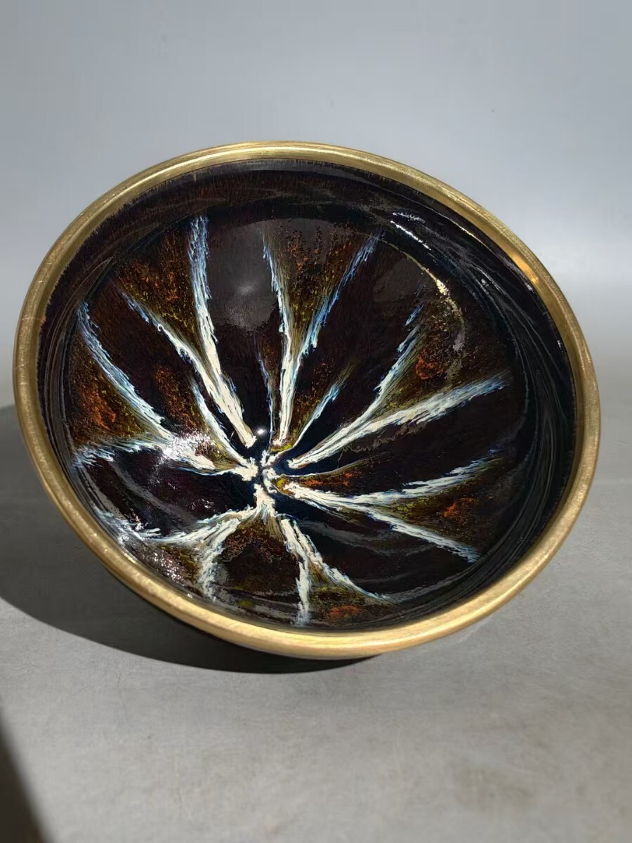 Yahoo!オークション - T277 旧家収蔵 中国古玩 宋代 建窯 花弁 建球 置...